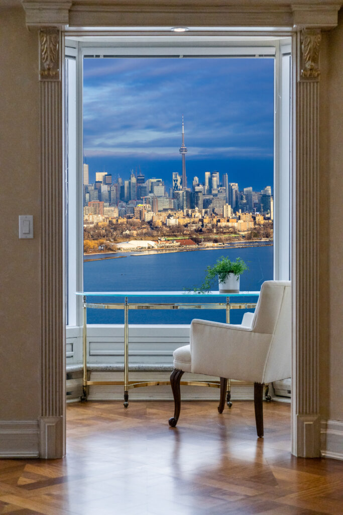Palace Place: The largest 5-star sky mansion in Humber Bay Shores ...